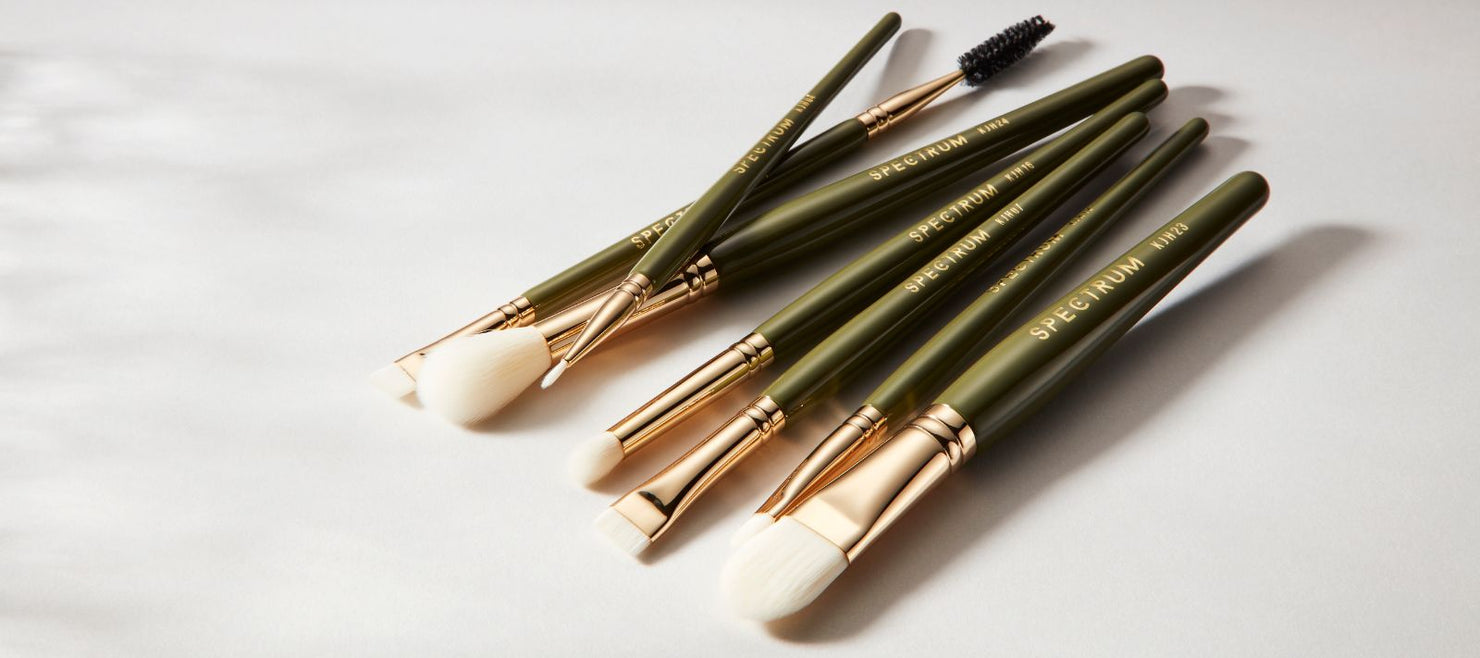 Katie Jane Hughes Brushes & Brush Sets | Spectrum Collections